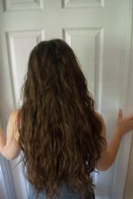 Wavy hair Product Application Techniques Compared | Scruching, raking ...